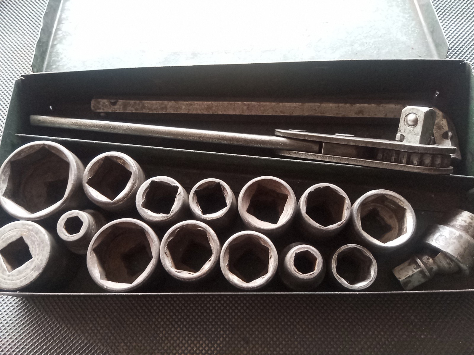 18pc Vintage Indestro Socket Set. Original Tin, Amazing Label! | eBay