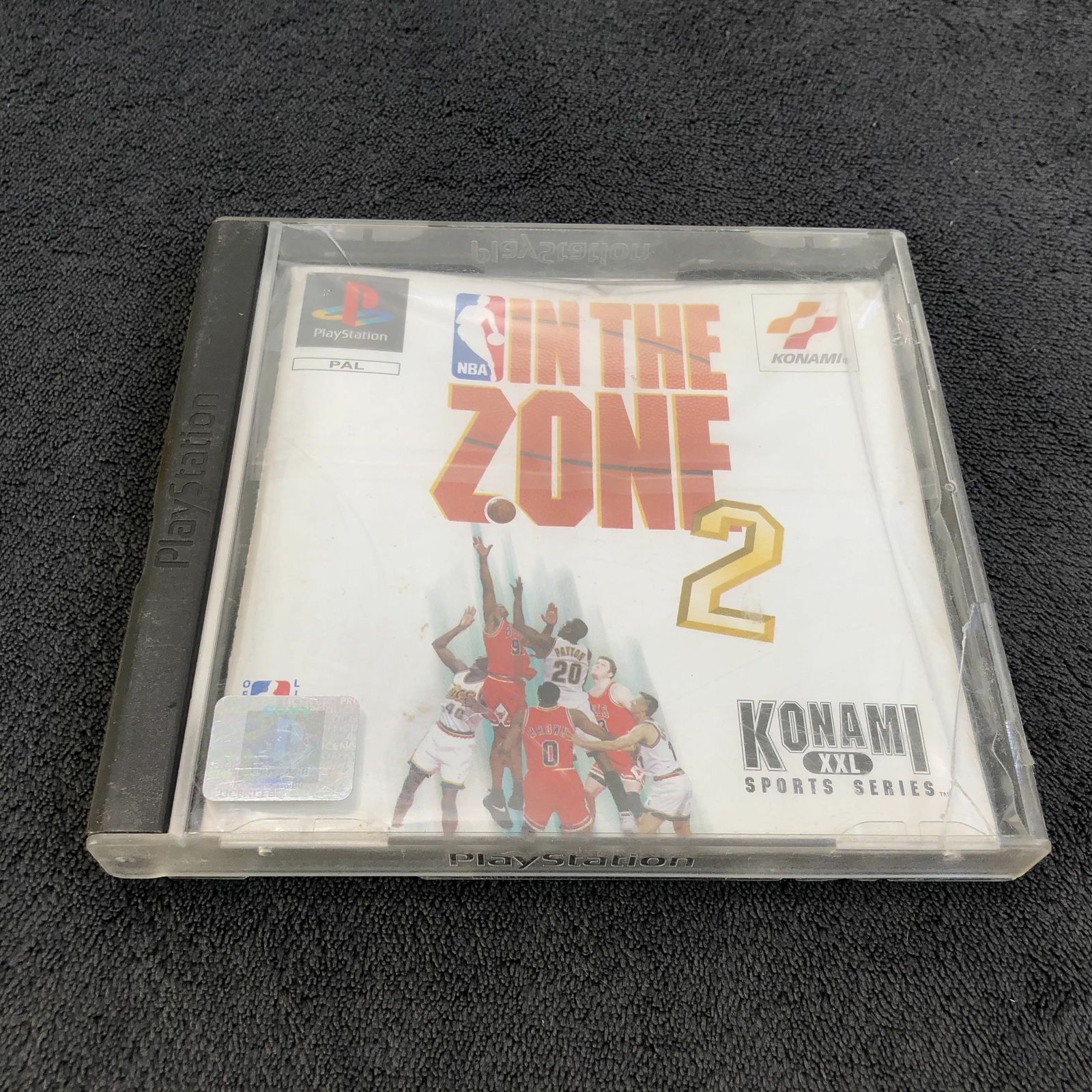 NBA In The Zone 2 Playstation - Prix - Photo - Présentation