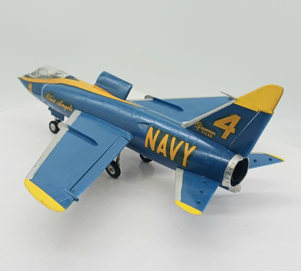 1:48 Rough Scale Built Plastic Model Jet Airplane Blue Angels F11 Tiger ...