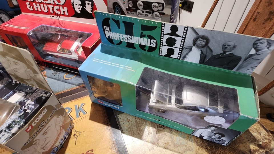 Joblot Corgi TV Cars and Plastic Model Kits Collectable christmas gift ...