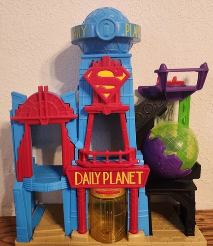 Imaginext Daily Planet Play Set Superman Building 2015 Mattel DTP30 DC ...