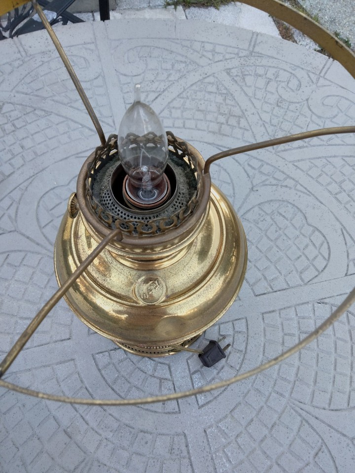 Vintage/Antique Brass Rayo Oil Lamp Electrified with Shade Ring, Works ...
