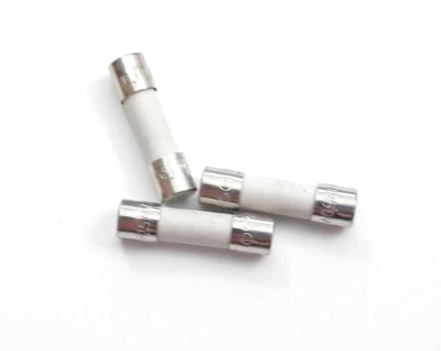 LOT OF 3 LITTELFUSE 5mm x 20mm Lf F2AH250V F2AH 250V P CERAMIC FUSES ...