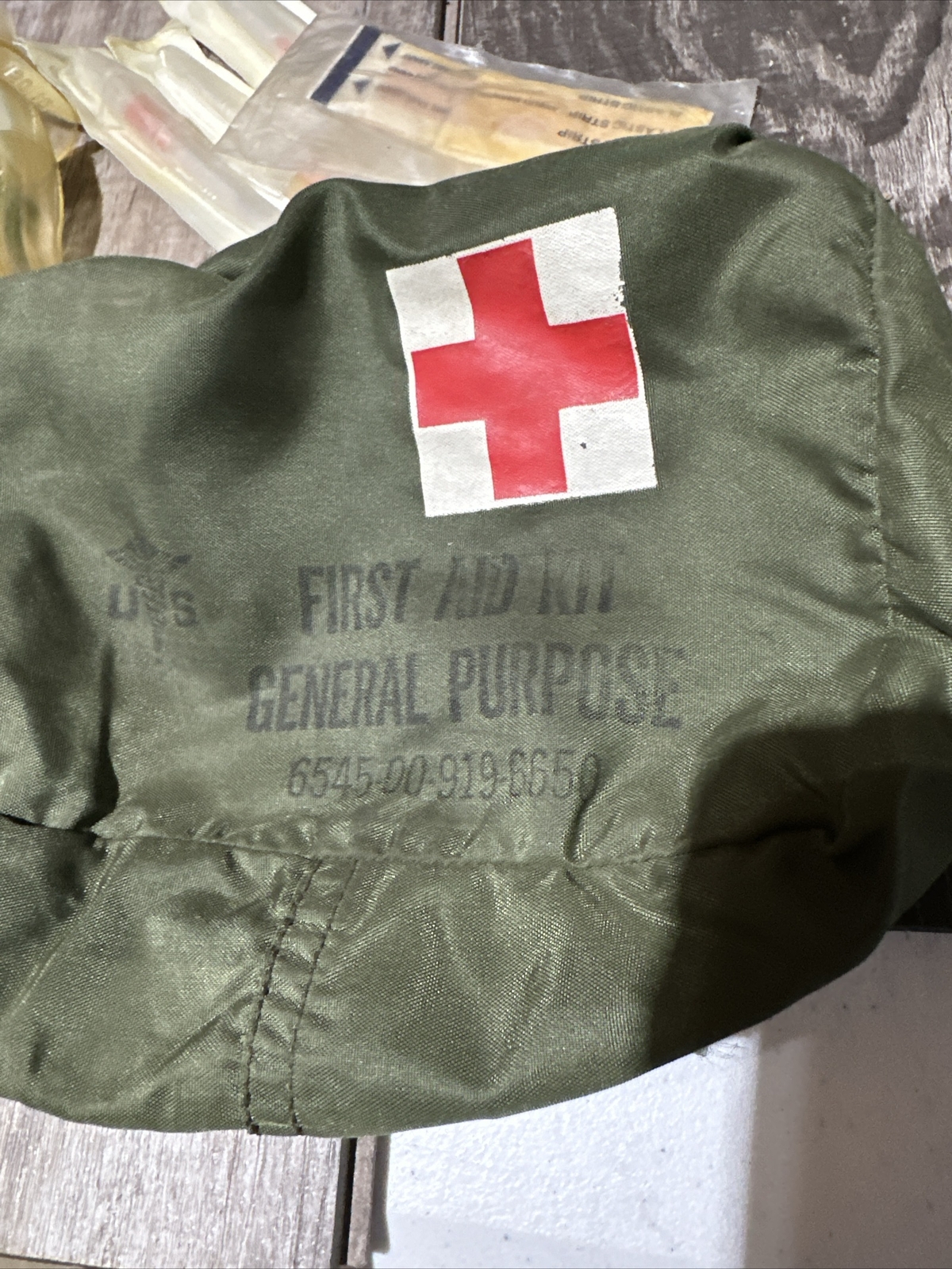 Vintage US Army Military First Aid Kit Individual US Contents Pouch ...