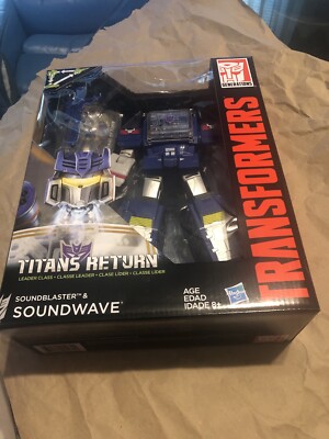 Transformers Generations Titans Return Soundwave and Soundblaster New ...