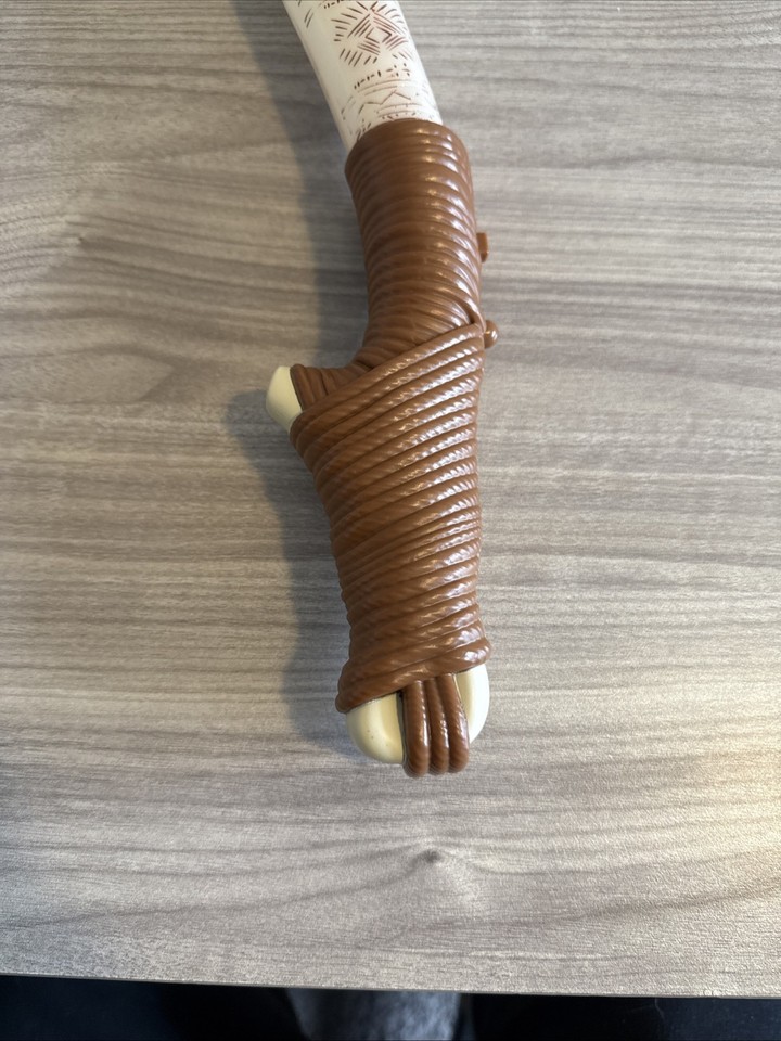 Jakks Pacific Disney Moana Maui’s Magical Fish Hook Toy Lights & Sounds 20" | eBay