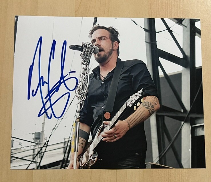 Adam Gontier Back