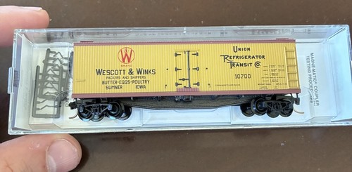 N SCALE MICRO-TRAINS #49380 WESCOTT & WINKS 40' DOUBLE SHEATHED WOOD ...