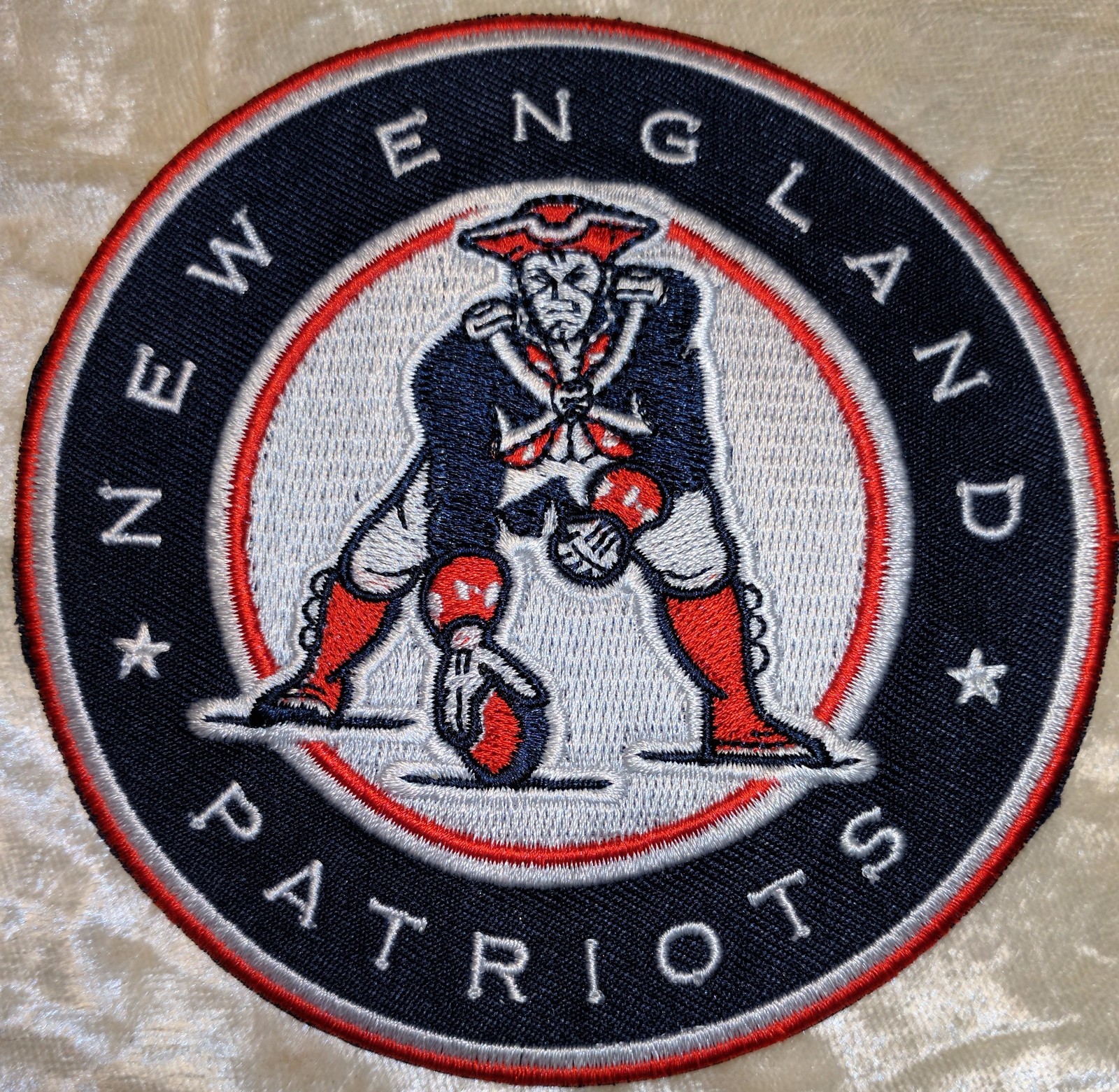 New England Patriots 4" Circle Iron On Embroidered Patch~ Free Tracking ...
