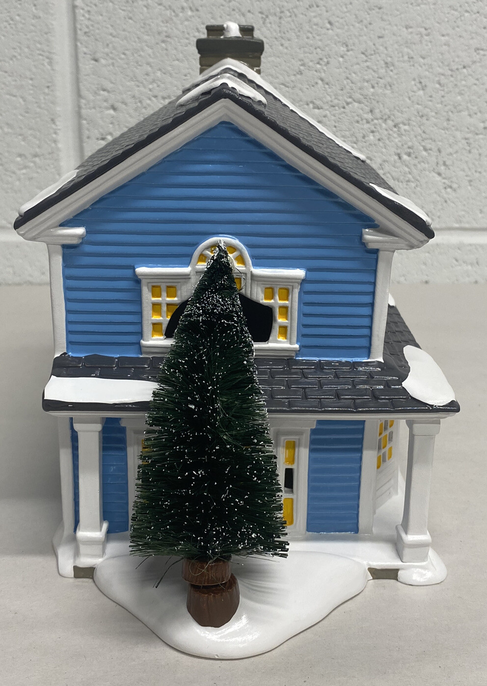 Department 56 Christmas Vacation Todd and Margo Chester House | eBay