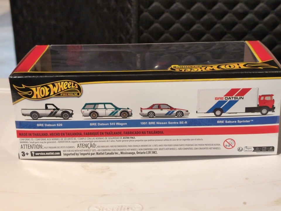 Hot Wheels Premium Collector Set BRE Datsun, Nissan Sentra, Sakura ...