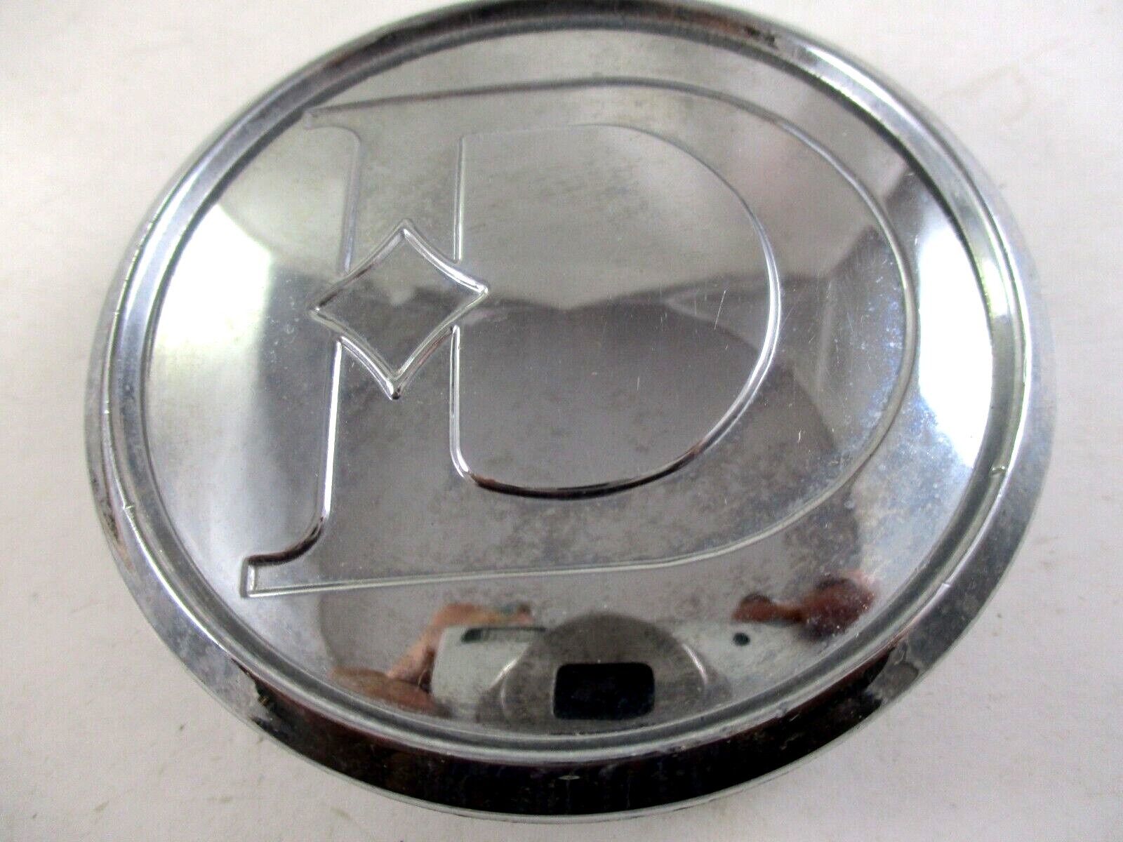 DEFY/ D/ UNKNOWN CUSTOM WHEEL CENTER CAP* #CD002/ #T05179 (FOR 1 CAP ...