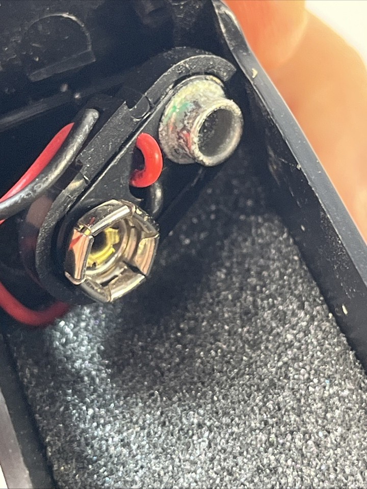 EBow Hand-Held Electronic Bow For Guitar used working black white ...