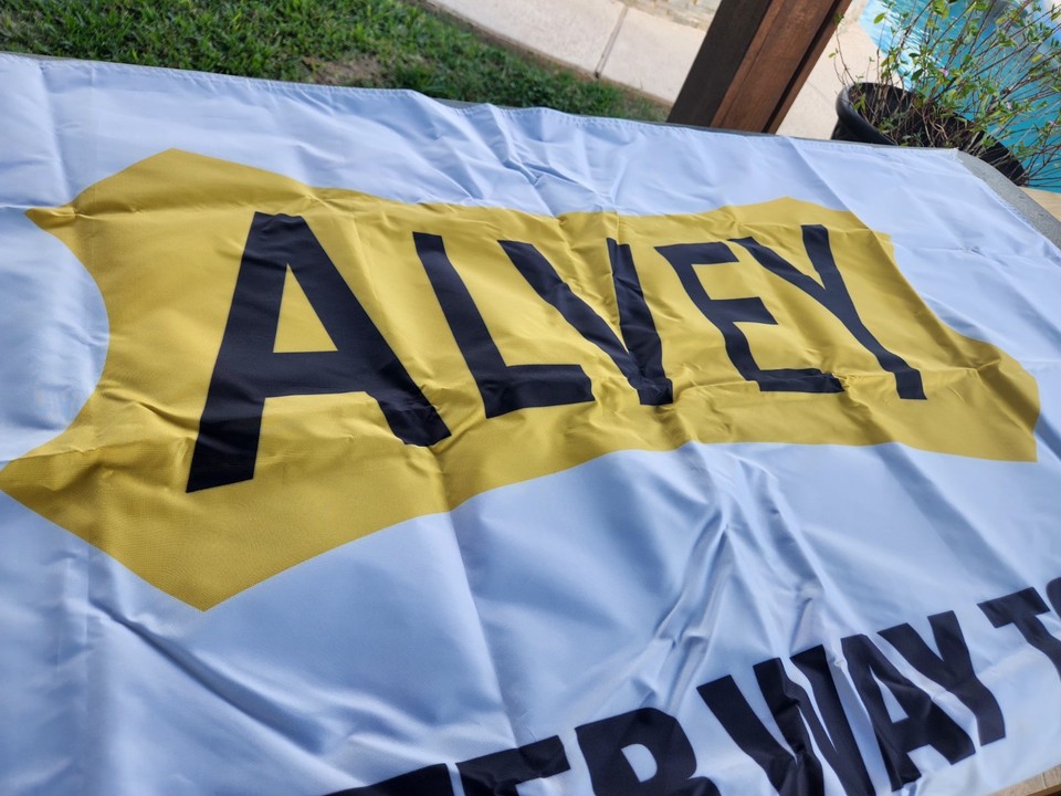 Alvey Reels Flag from the 4th Annual BCBL'S Leyendas Surf Fishing ...