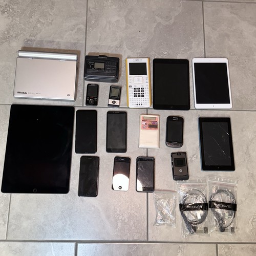 Lot Of Mixed Electronics iPads, Tablet, Cells, Etc. - Apple, Android ...