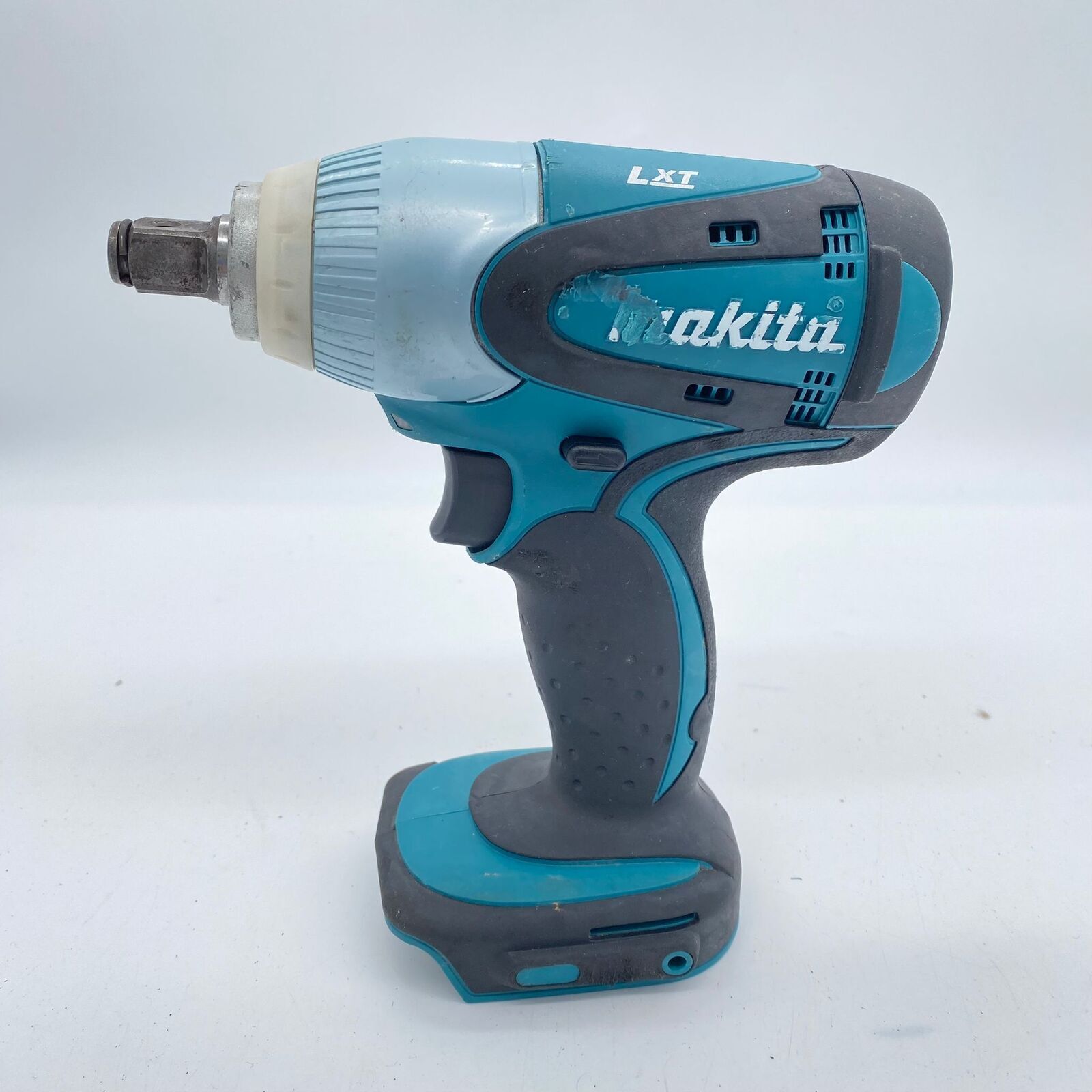 Makita DTW251 18V Cordless Impact Wrench - Skin Only (Pre-owned) | eBay