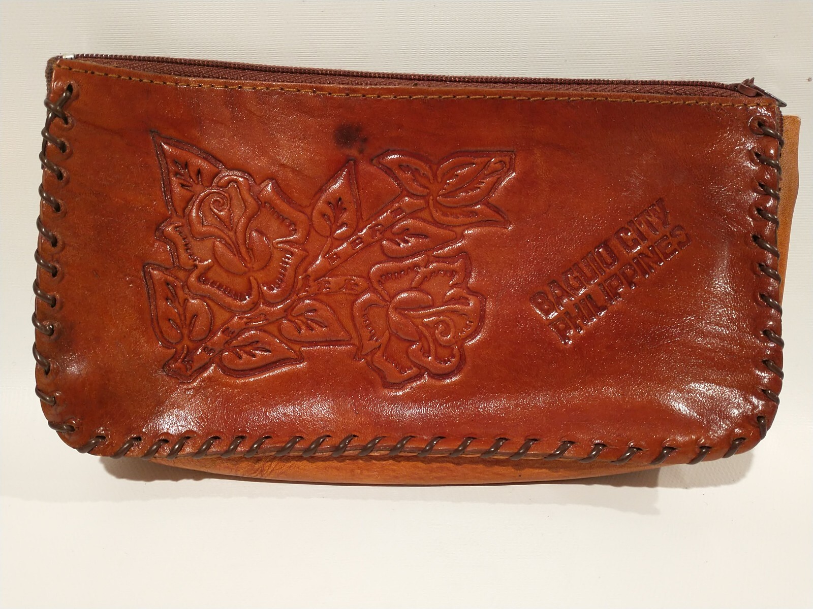 Vintage hand tooled Baguio city leather wallet philip… - Gem