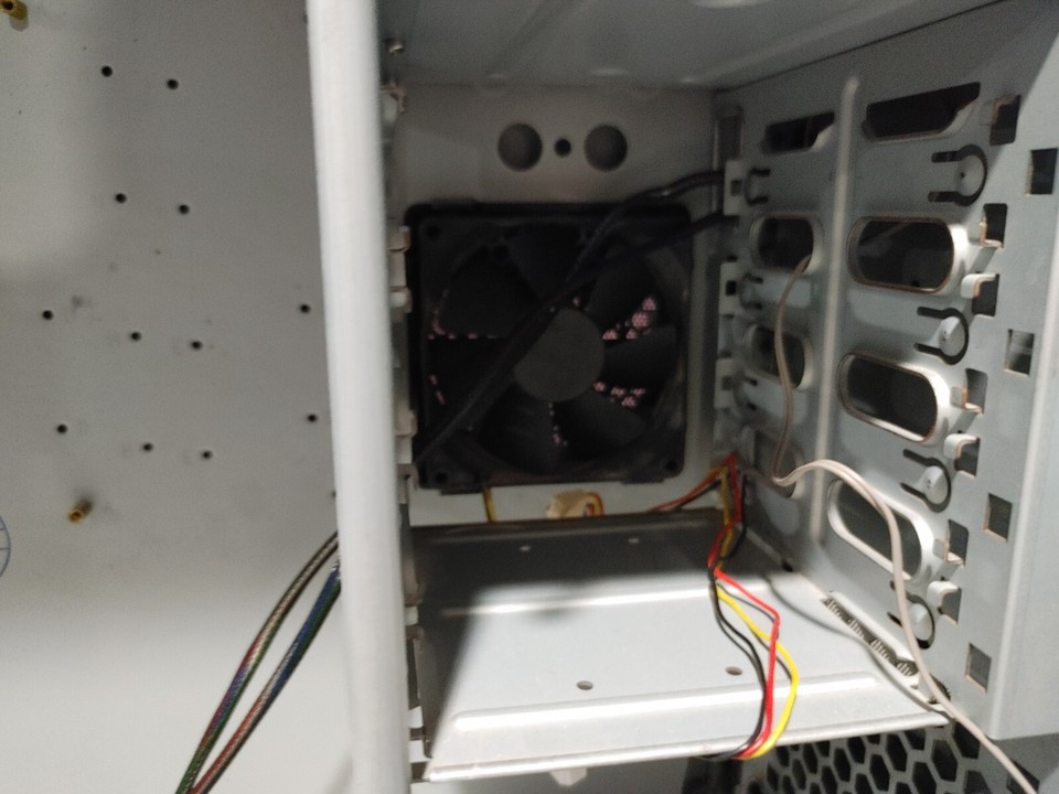 PARTS ONLY: Vintage Alienware Area 51 Predator PC Case - Gray ...