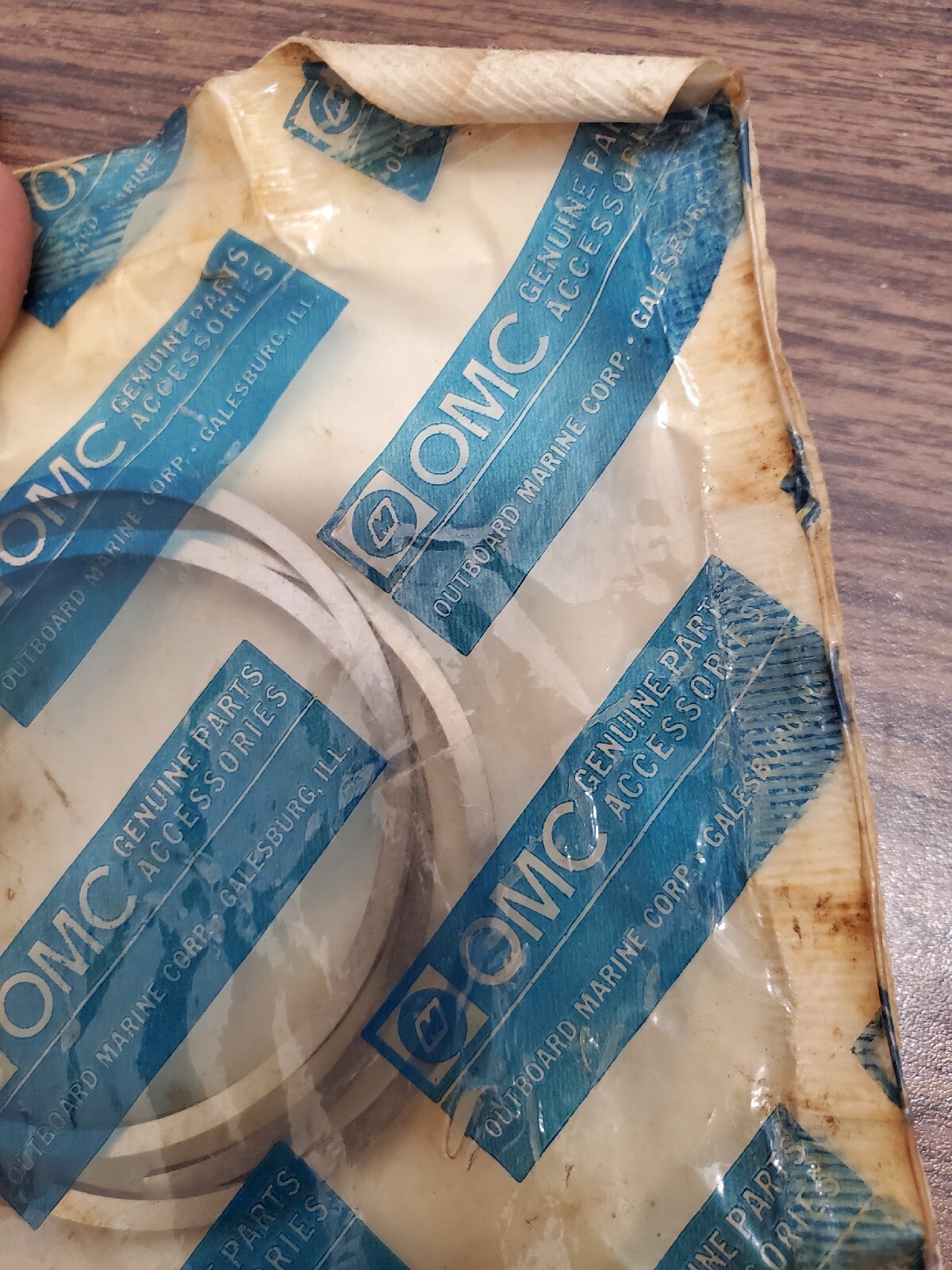 NEW OLD STOCK 378416 STANDARD RING SET UNOPENED OEM OMC EVINRUDE ...