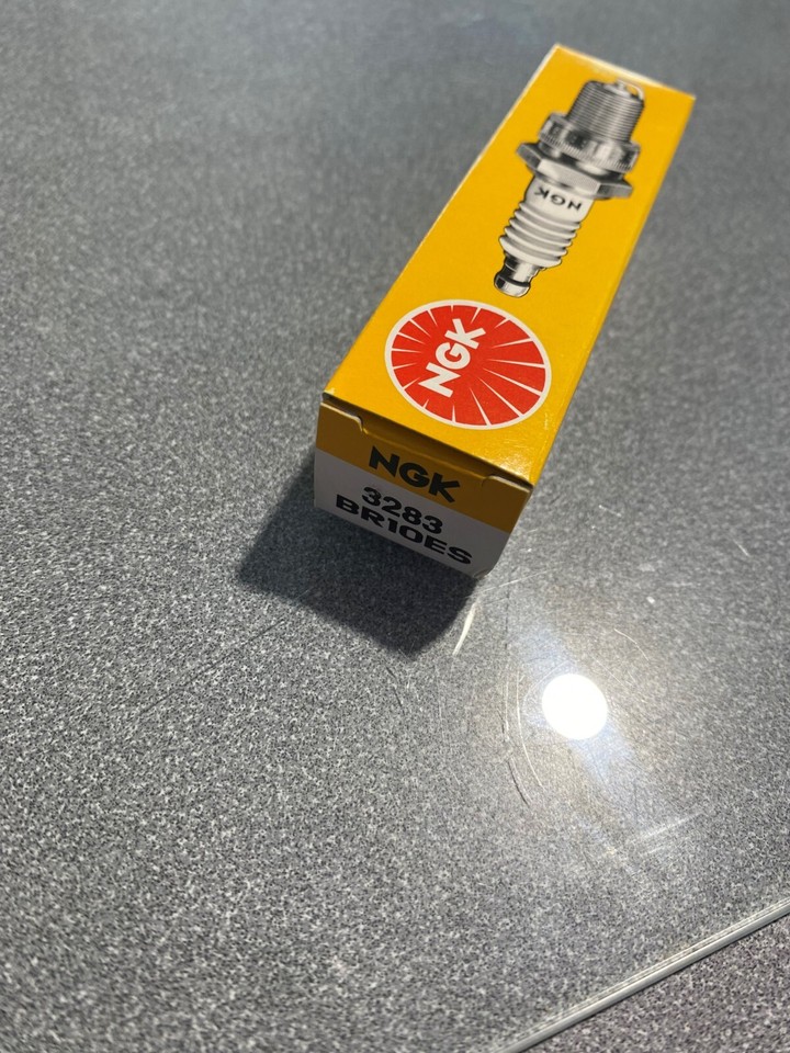 NGK spark plug model BR10ES (part number 3283) | eBay