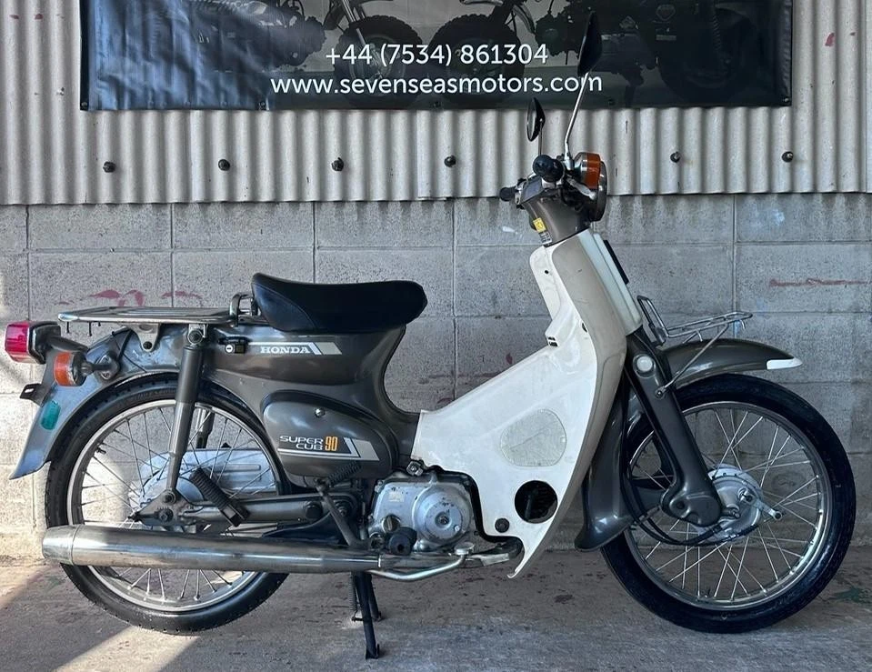 1986 Jdm Honda C90 First Generation 12 Volt - Bike Years - 1980s