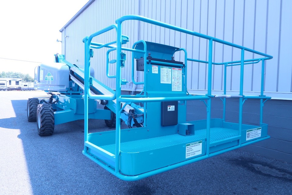 2015' Genie S-40 Boom Lift, Diesel, 4x4 Drive, 40' Straight Boom, Low ...