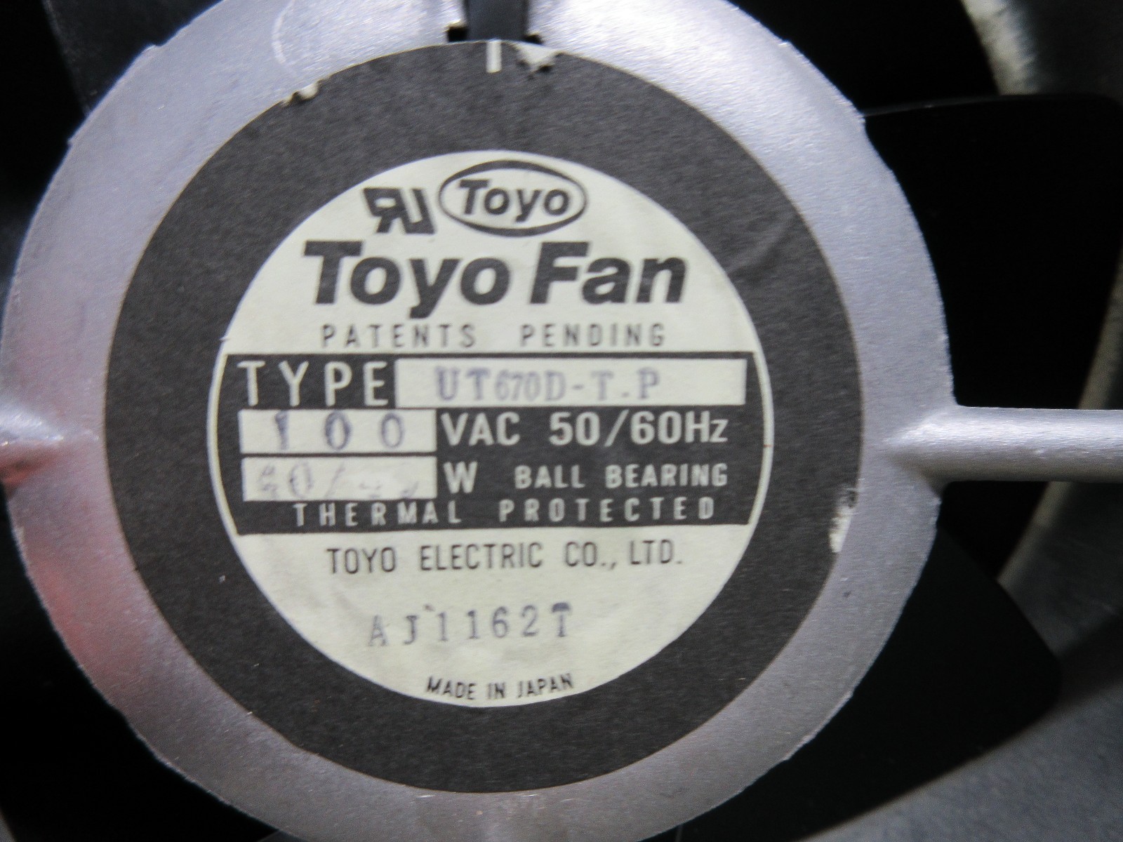 TOY FAN UNIT TYPE UT670D-T-P T.P 100VAC 50/60HZ CNC 1992 JAPAX LDM35A ...