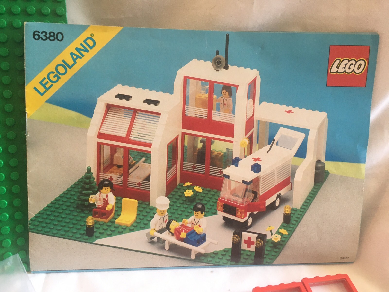 LEGO Town: Emergency Treatment Center (6380-1) for sale online | eBay