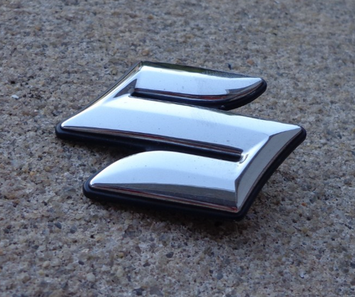 Suzuki S Forenza trunk emblem badge decal logo Vitara OEM Genuine ...