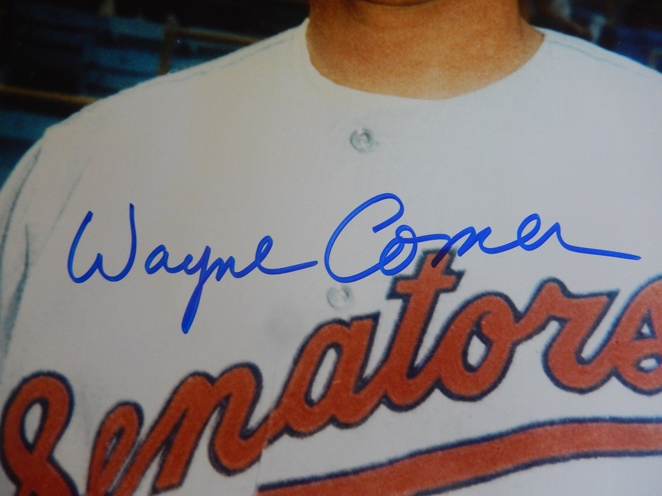 Wayne Comer Autographed 8" X 10" Photograph | eBay