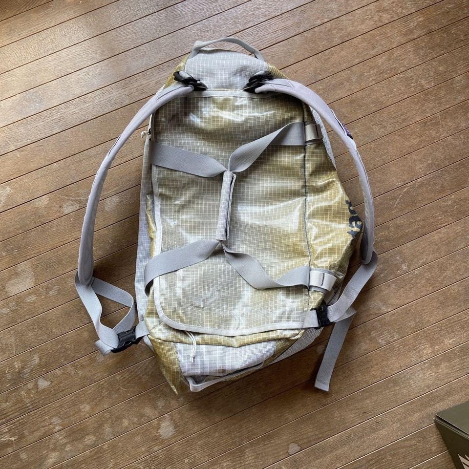 Patagonia Black Hole Duffel Bag 40L 49338 Outdoor Travel Boston Backpack #4 | eBay