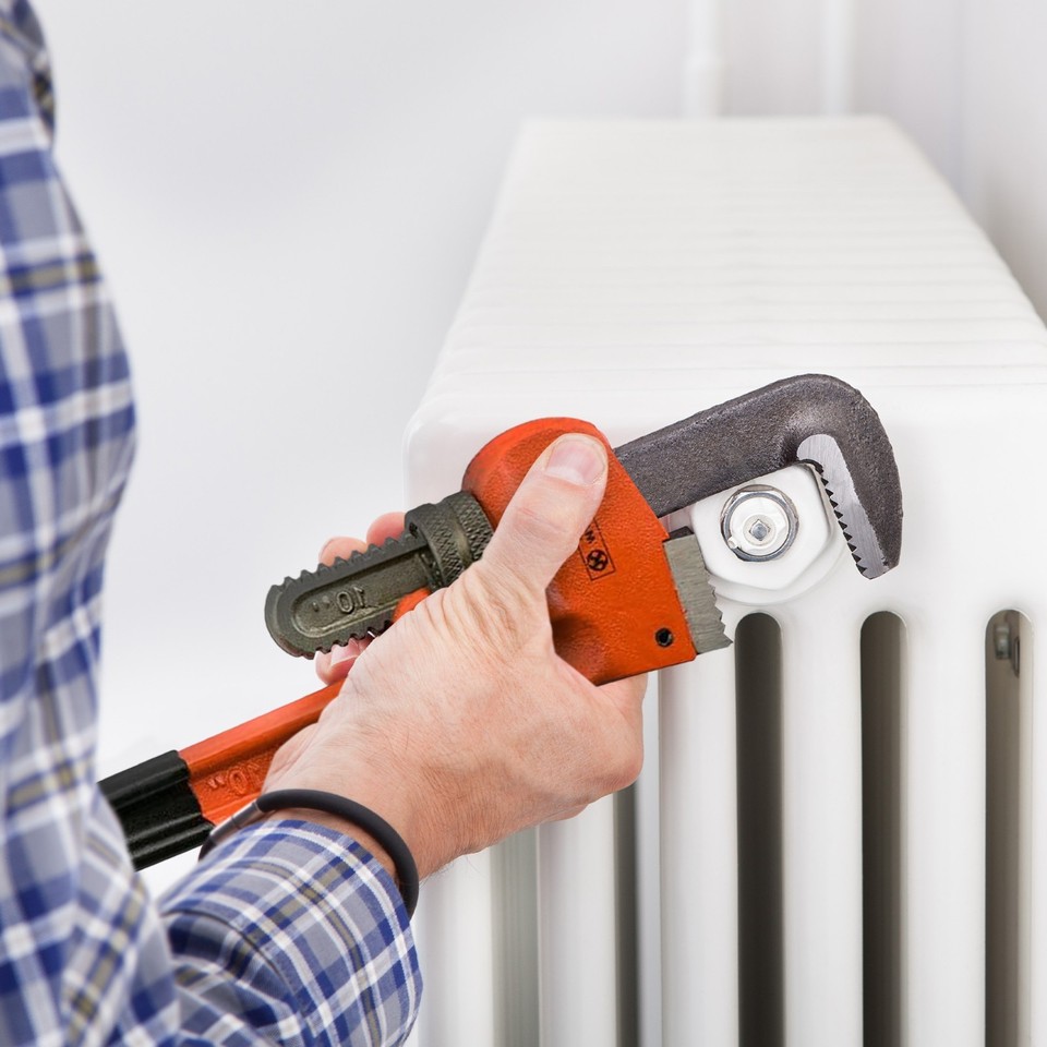 NEW ADJUSTABLE WRENCH SPANNER HEAVY DUTY STILSON PIPE GARAGE HAND TOOLS ...