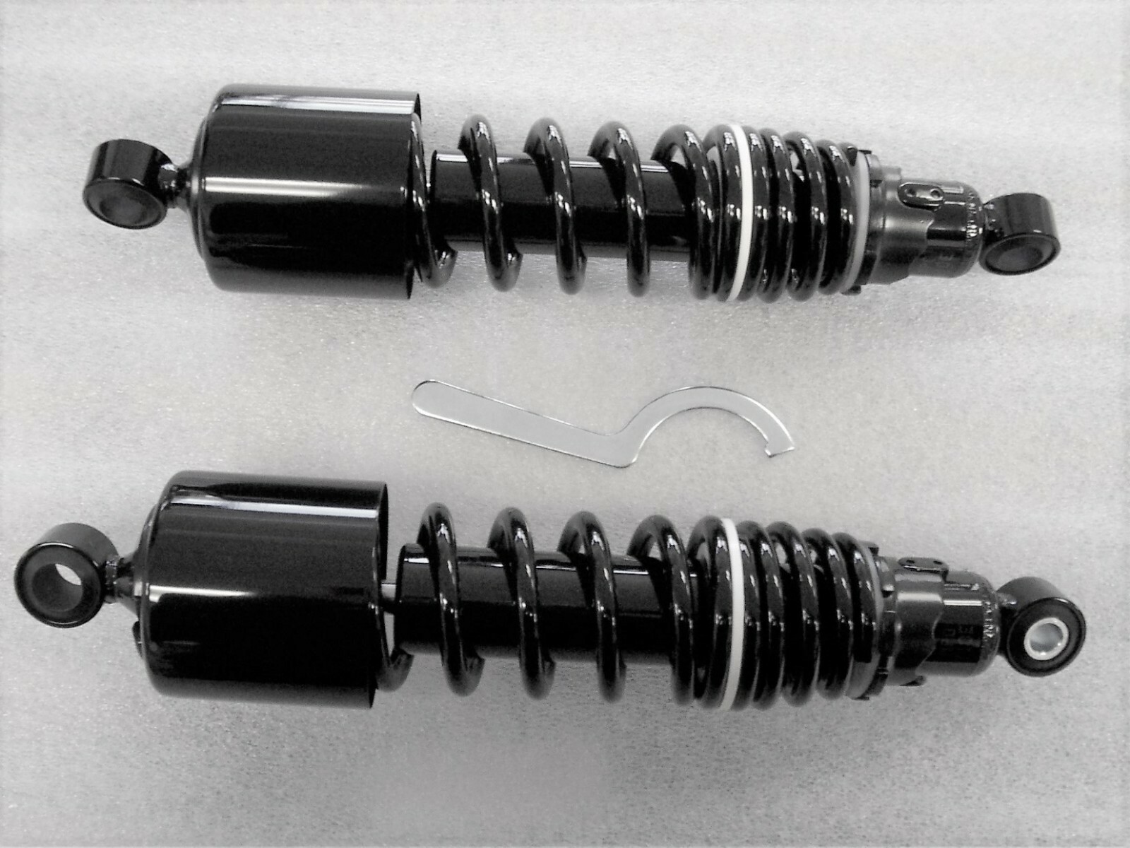 Honda V65 VF1100C Magna 12.25" Short Black Dual Spring Bobber Shocks | eBay