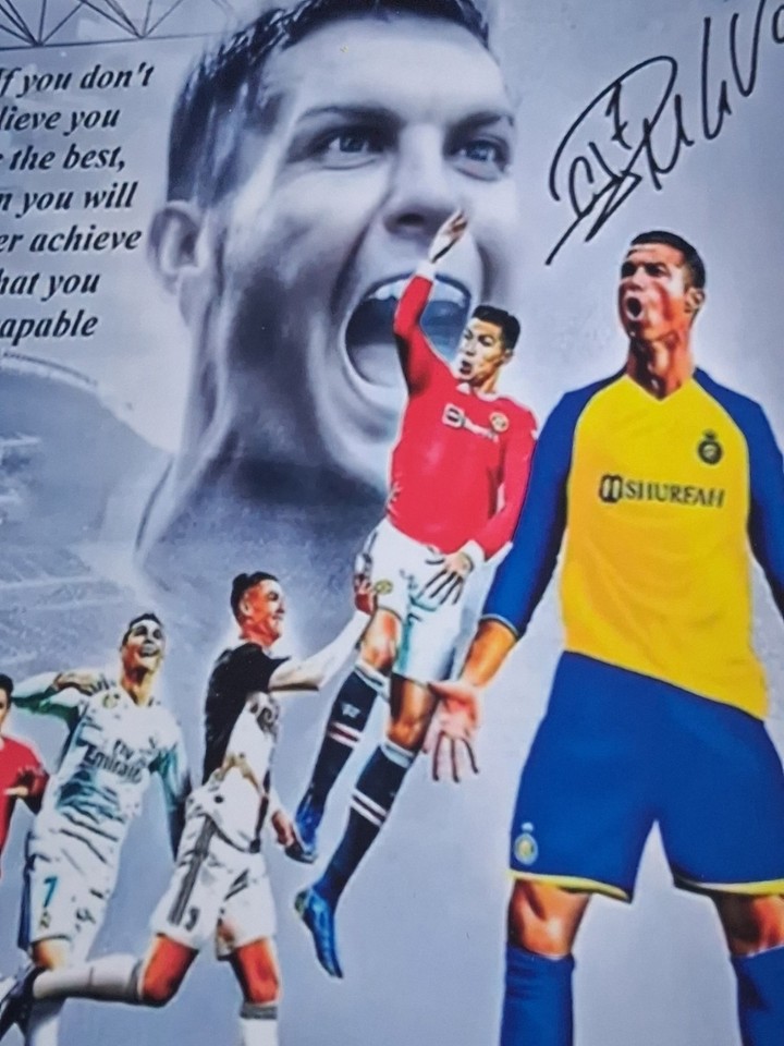"RONALDO" SIGNED PHOTO, PLUS ANOTHER | eBay UK