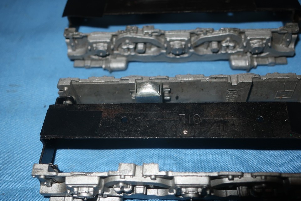 American Flyer Diesel Alco Front & Rear Side Frames w/Knuckle Couplers ...