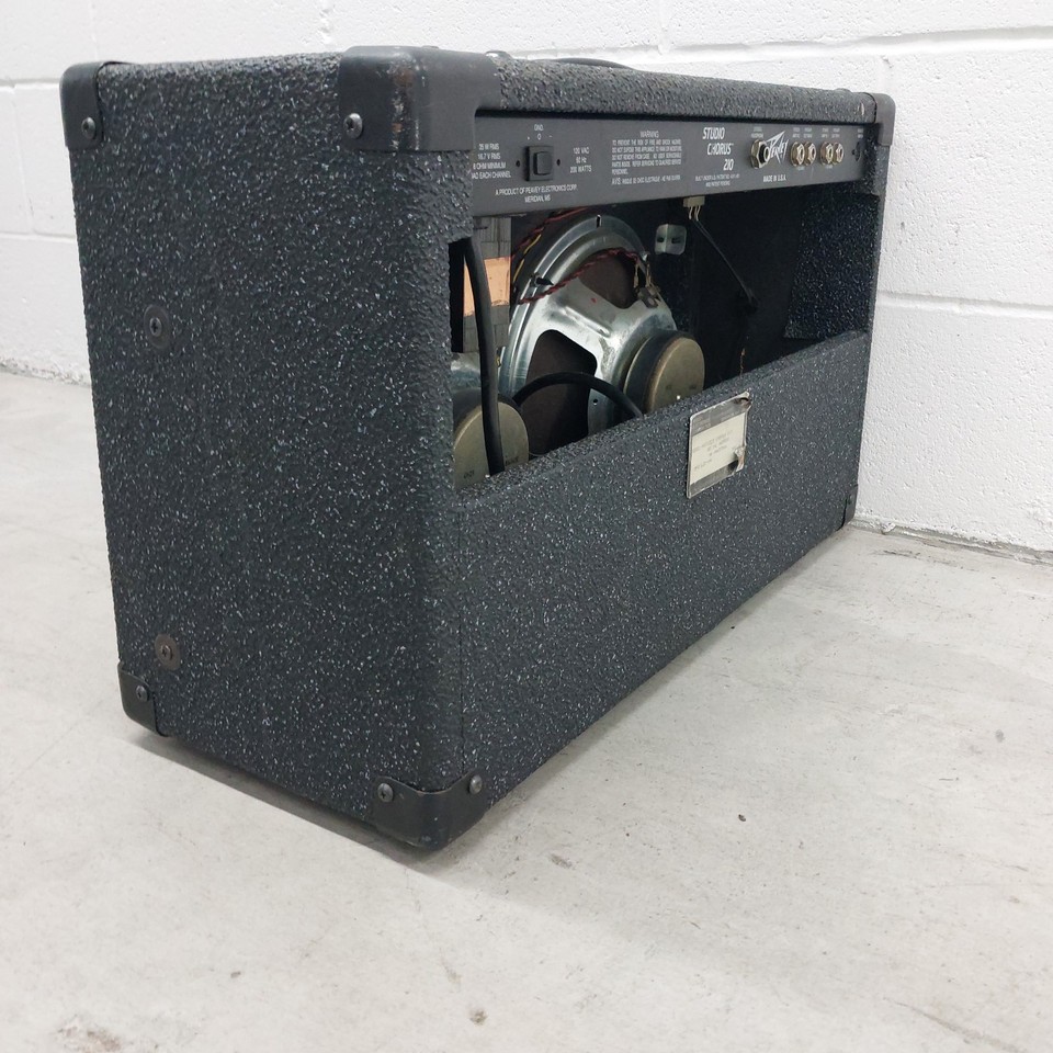 Peavey Studio Chorus 210 35-Watt 2x10" Guitar Combo | eBay