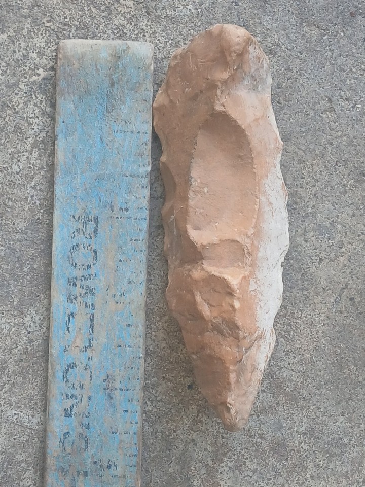 Mid Paleolithic France Neanderthal late Mousterian Scraper on Levallois ...