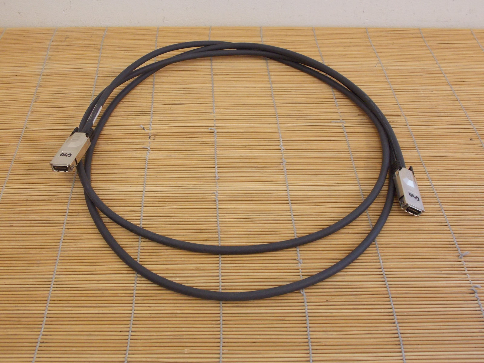Cisco CAB-INF-28G-3 3m cable (SFF-8470 clip) 28 AWG f. 10GBase-CX4 X2 ...