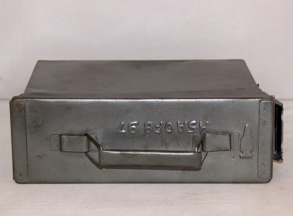 Vintage Rare to Find Iron Original Machine Tool Box, Easy to Carry ...