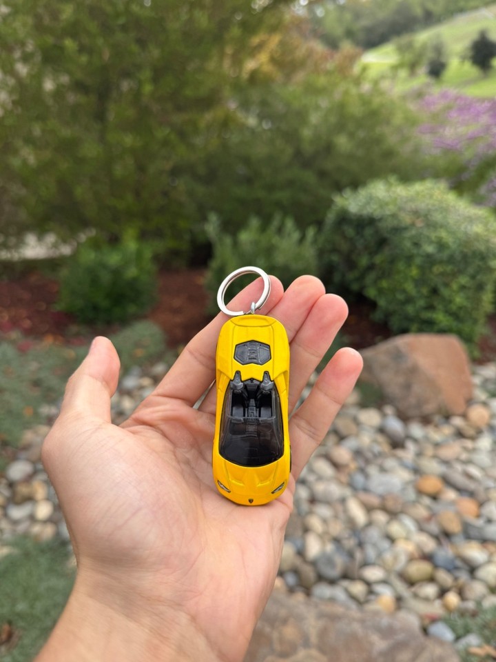 2016 Lamborghini Centenario Roadster Yellow Mini Keychain Keyring ...
