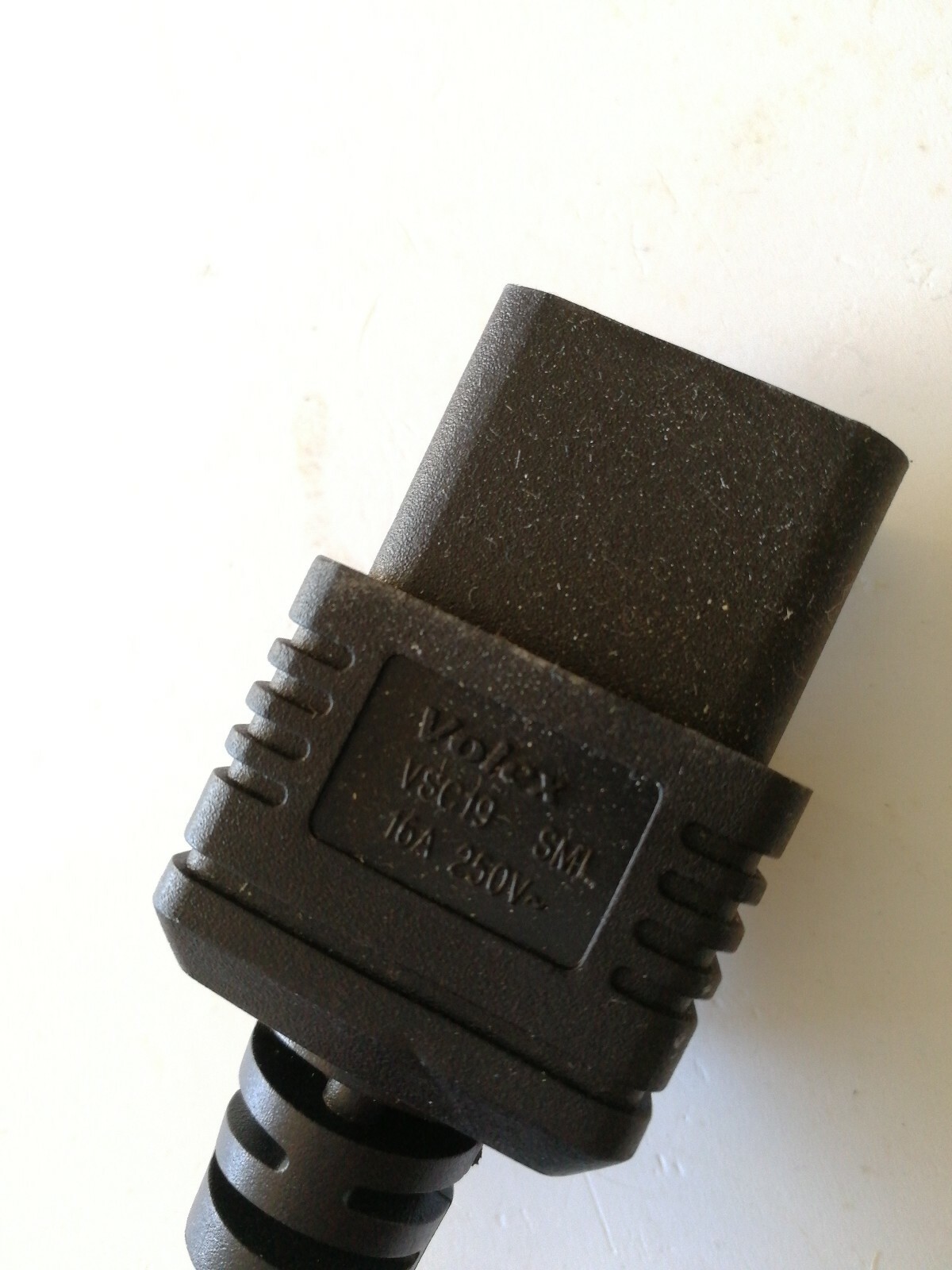 Volex Server VSC19 SMI 16A 250v Heavy Cord Cable | eBay UK