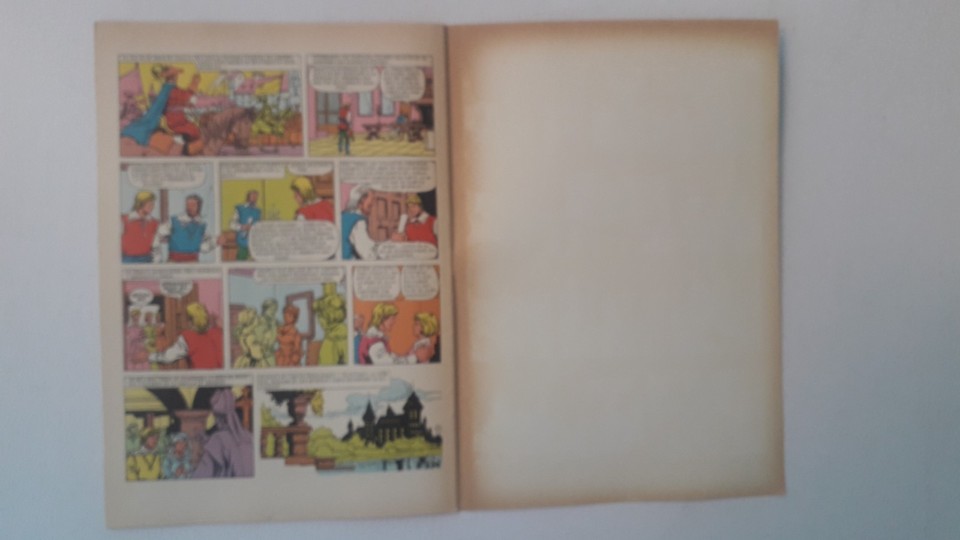 CAPTIVES OF THE FOREST! - JOYAS LITERARIAS JUVENILES #132 (1975) - IN ...