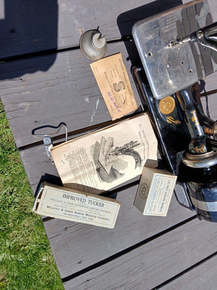 Antique Rare Willcox and Gibbs Sewing Machine with Pedal and Case ...