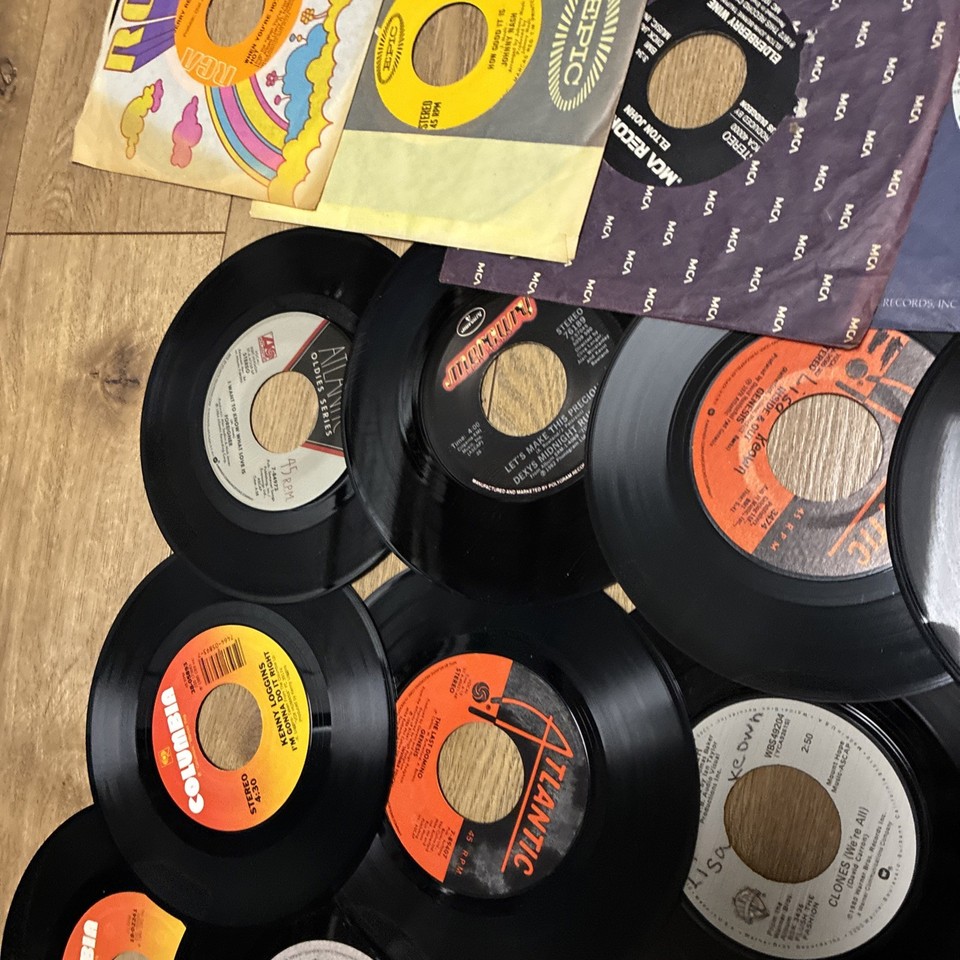 Lot Of 75 Records 70 'S/80'S ~ ROCK 45 RPM PICTURED 7” Duran Chicago ...