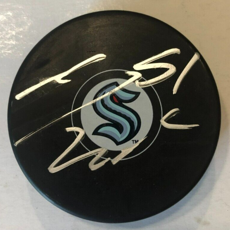 SHANE WRIGHT SIGNED AUTOGRAPHED SEATTLE KRAKEN HOCKEY PUCK W/ CASE JSA ...