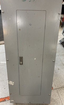 Eaton PRL1A 100 Amp 3 Phase 4 Wire 208/120 volt 42 Circuit MLO ...