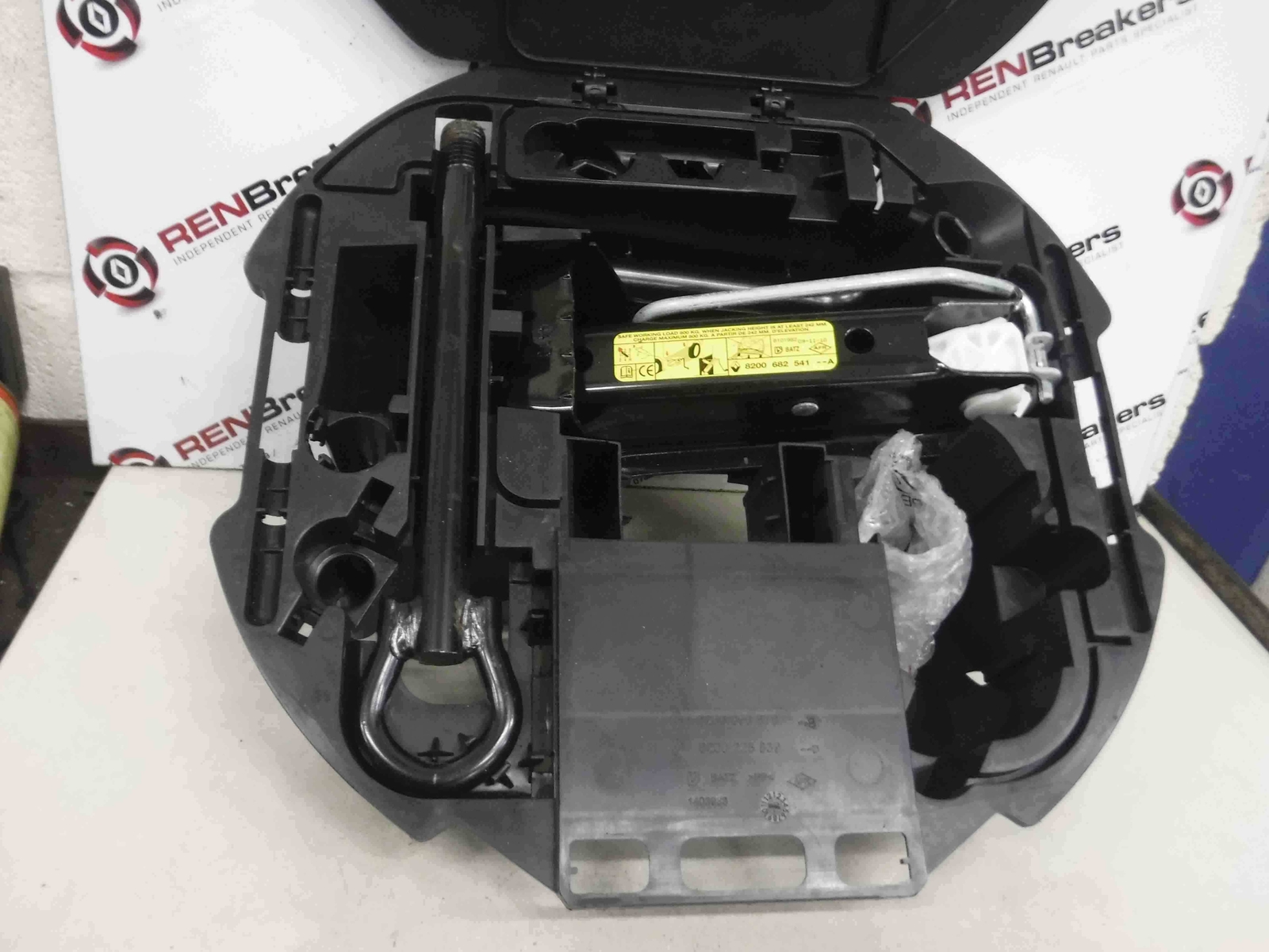 Renault Clio MK3 + modus 2005-2012 Spare Wheel Jack Set 8200696876 ...
