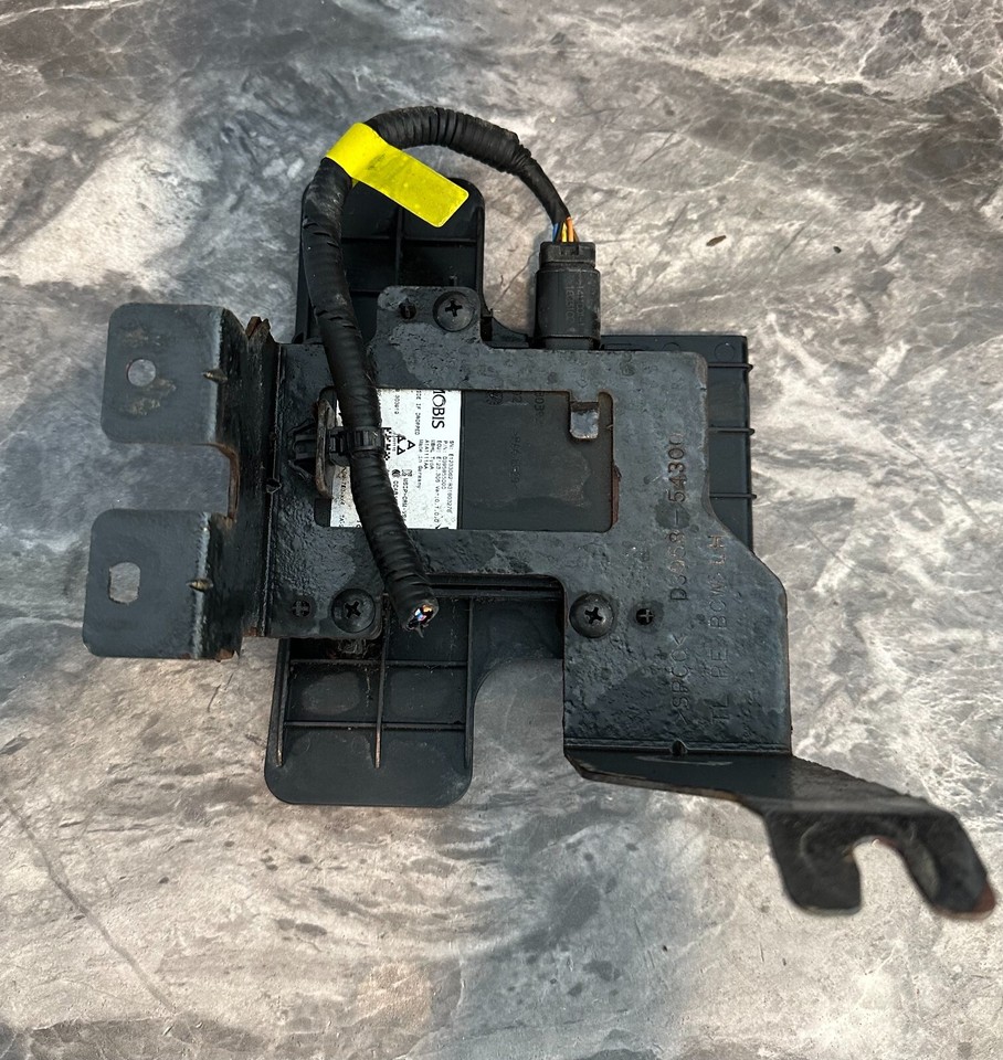 OEM 2016-2021 HYUNDAI TUCSON BLIND SPOT MONITOR RADAR W/HARNESS PART ...