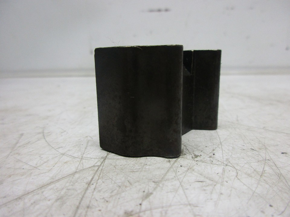 7.3 International Power Stroke ROCKER ARM STAND PEDESTAL 94-03 | eBay