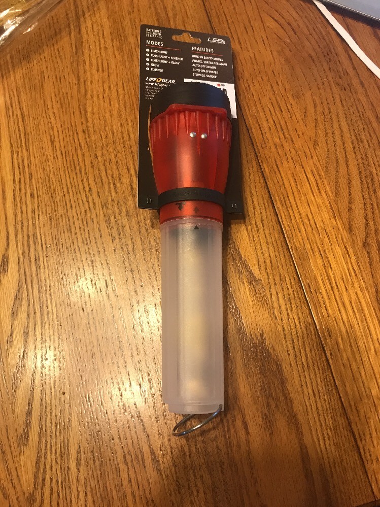 Life Gear LED Flashlight with Glow Handle, Emergency Flasher and ...